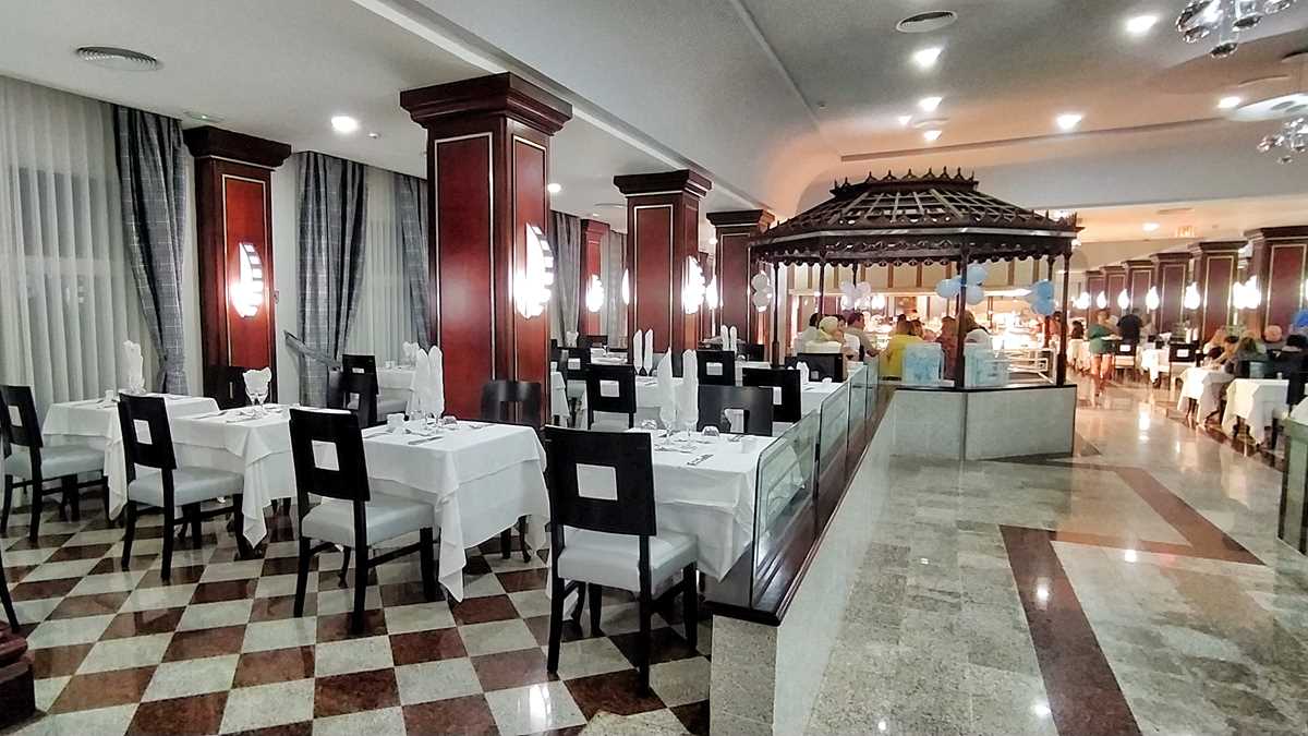 Riu Palace Macao – a comprehensive review of this adults-only all ...